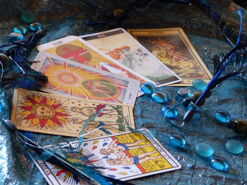Konsuéla VERNER tarologue formations au Tarot